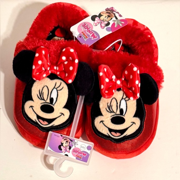 Disney | Shoes | Disney Girls Minnie Mouse 3d Plush Fuzzy Slippers ...